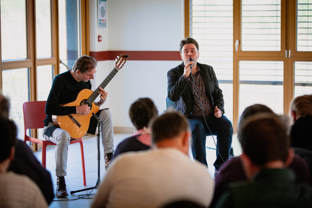 Retour sur… un moment musical suspendu avec Kevin Norwood et Cyril ...